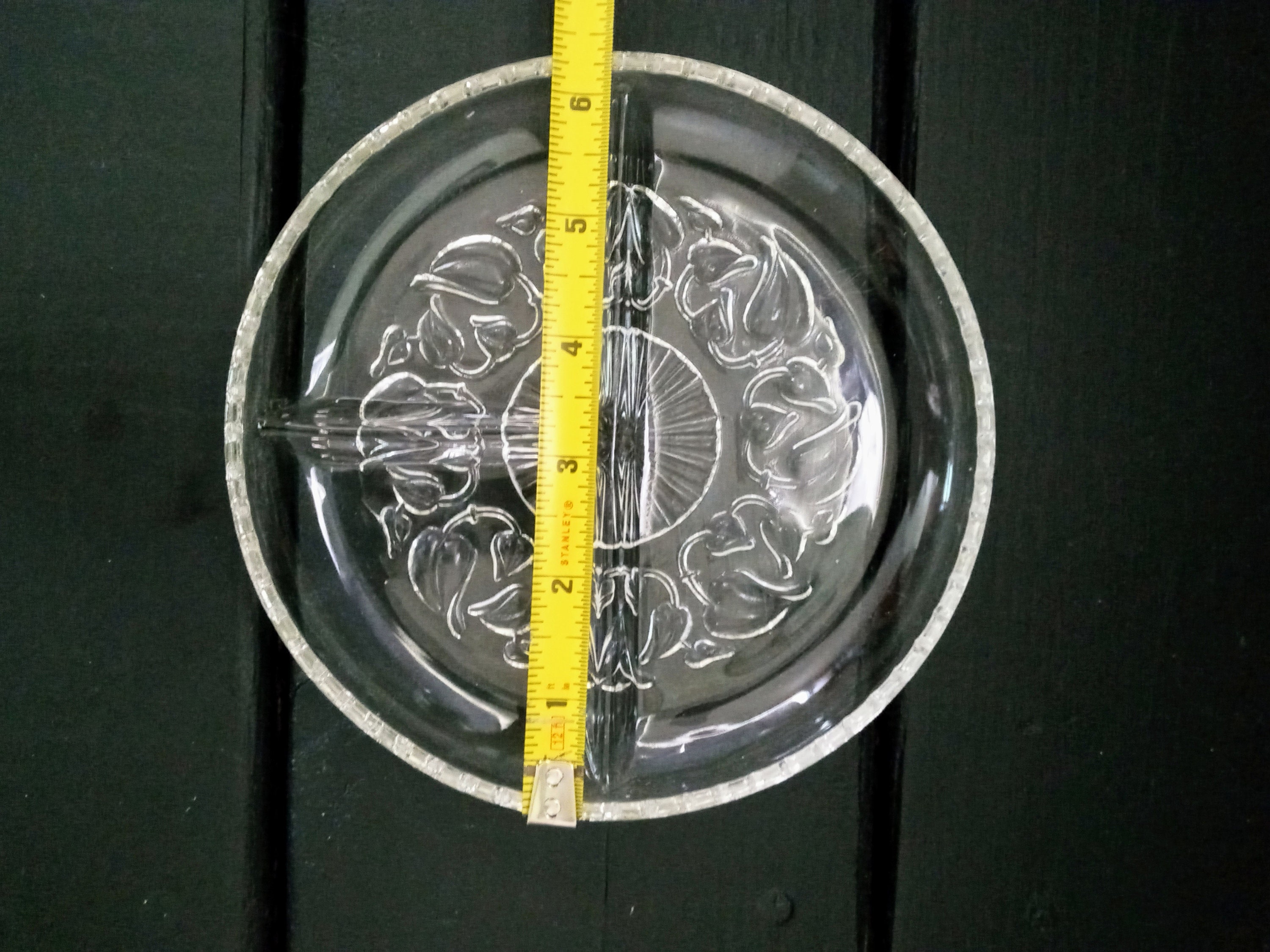 Vintage 3 Section Divider Plate. Clear Glass With Ivy Leaf - Etsy