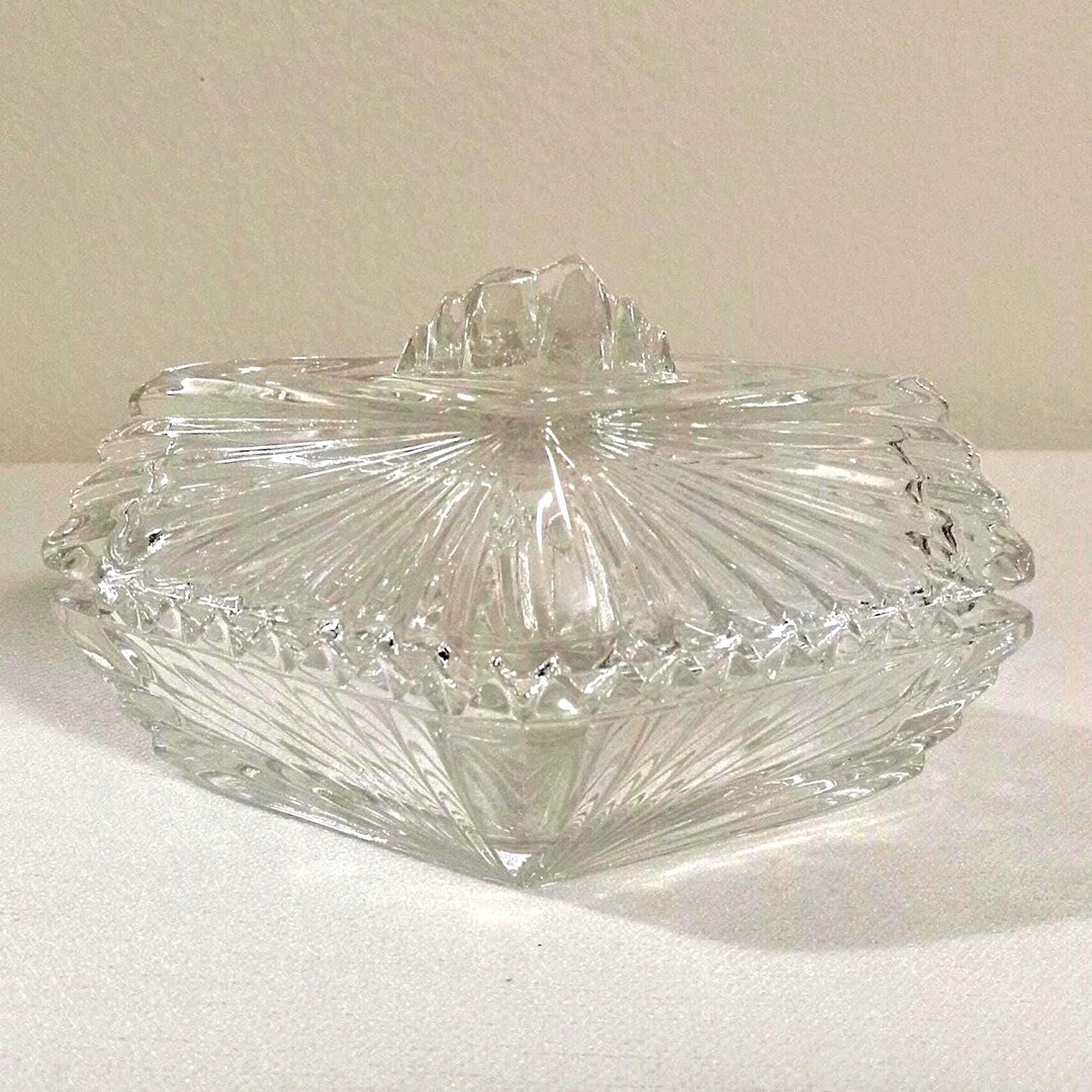 Vintage Art Deco, Ribbed Diamond Shape Glass Trinket Box With Sawtooth ...
