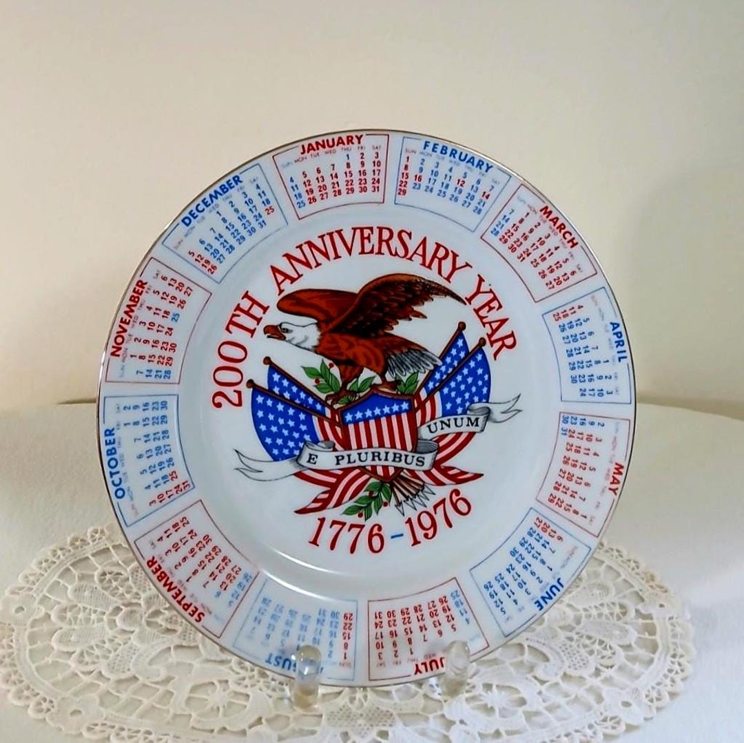 1975 Porcelain 200th Anniversary Year 1776-1976 Calendar Plate. 9 1/4 ...
