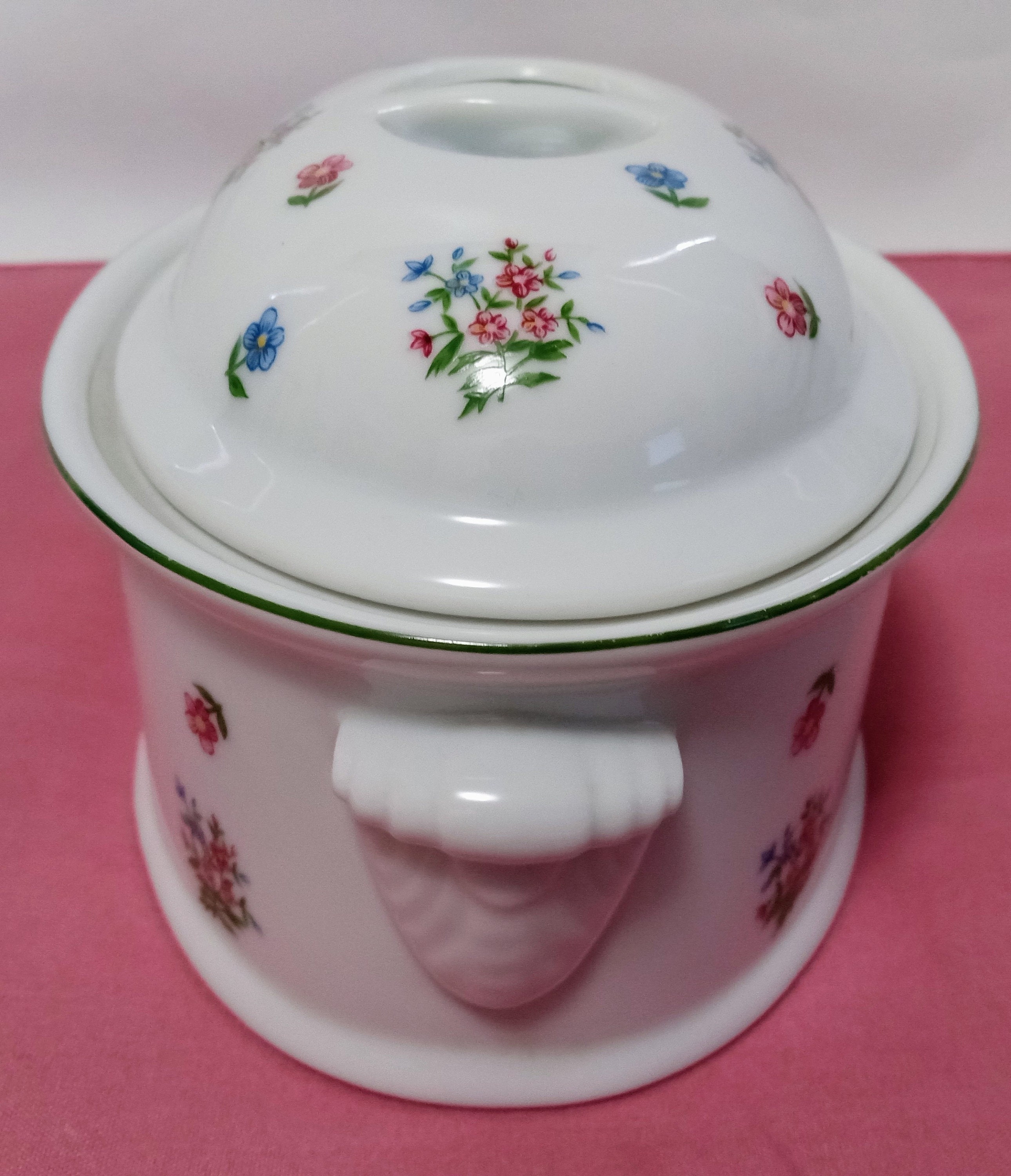Petite Fleur by Andrea by Sadek. 2 Cup Covered Casserole Dish. Oven to ...