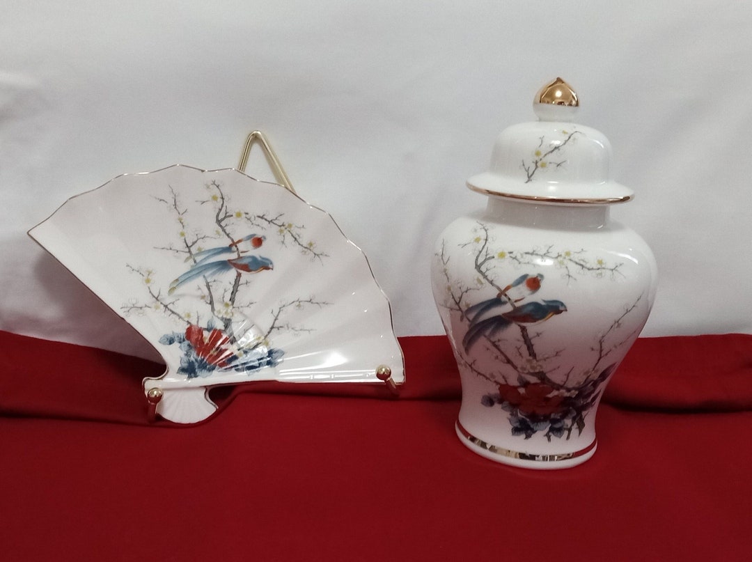 1980's JAY Fine China Ginger Jar With Lid and Matching Fan Shape Plate ...