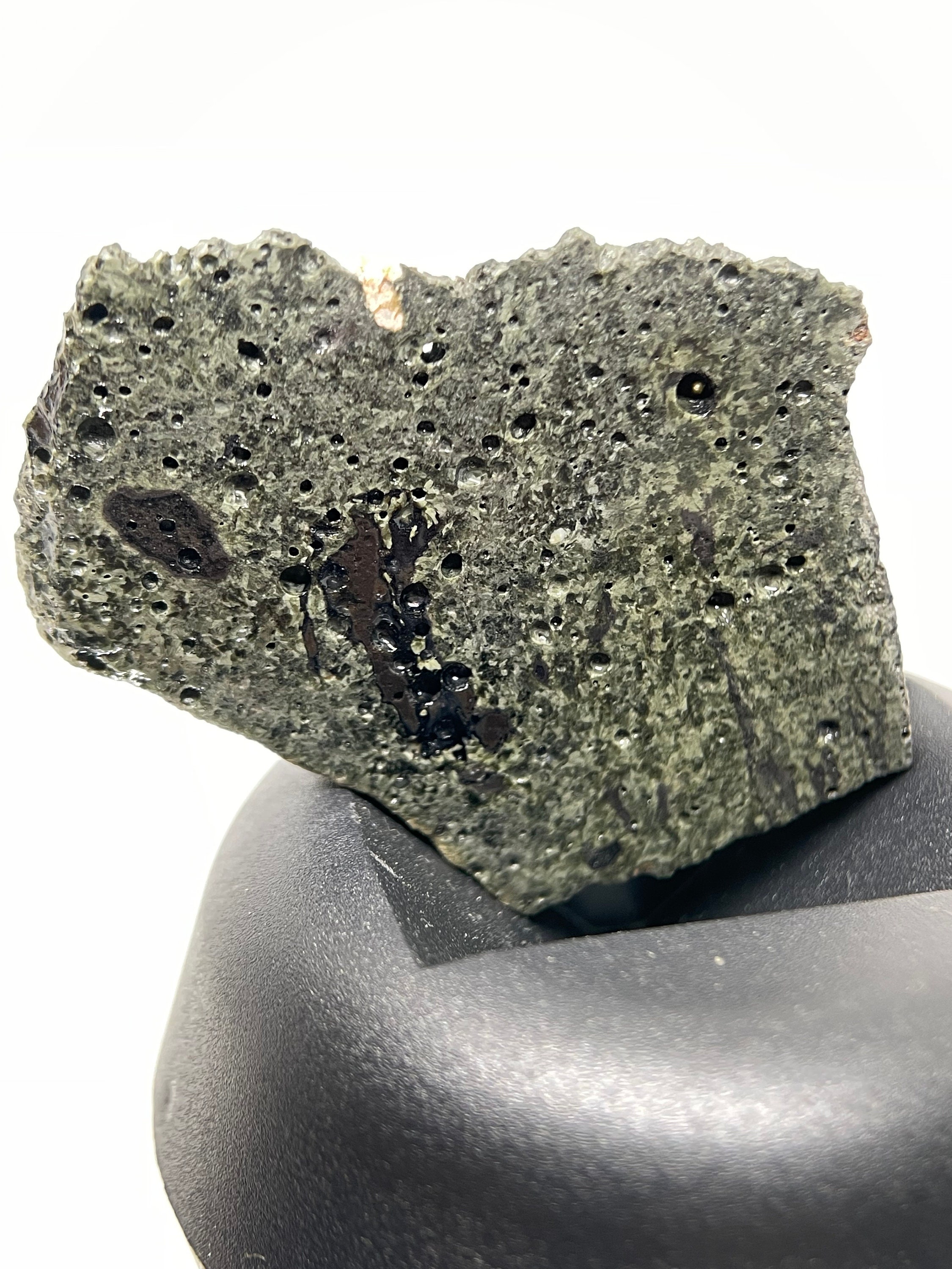 Martian Basaltic Shergottite Meteorite 9,79g - Etsy