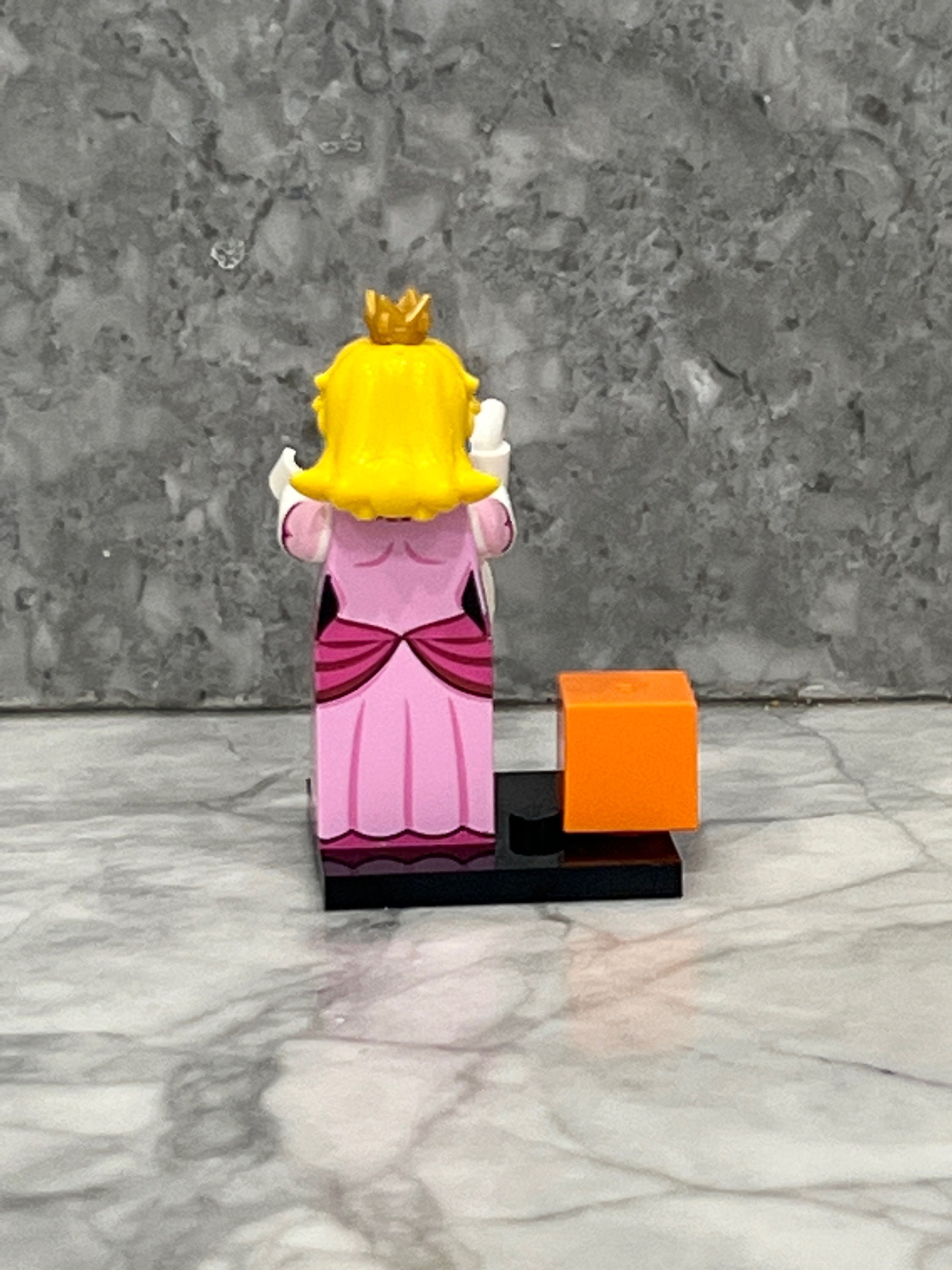 Princess Peach Mini Figure - Etsy