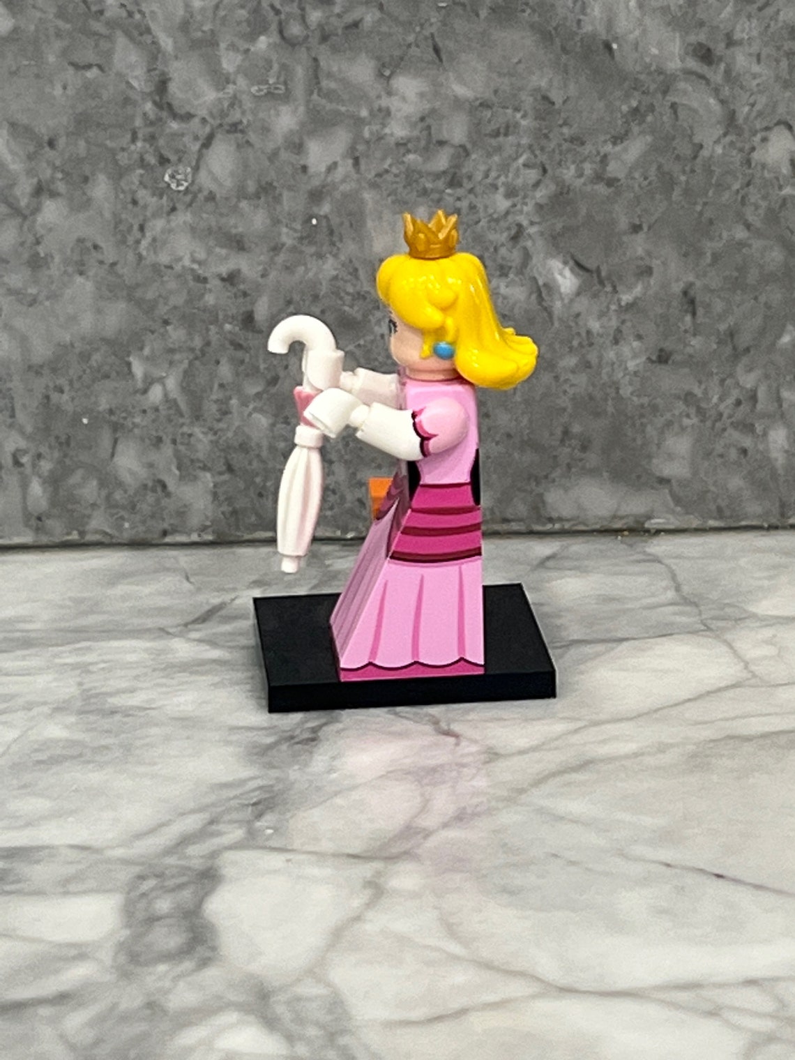 Princess Peach Mini Figure - Etsy