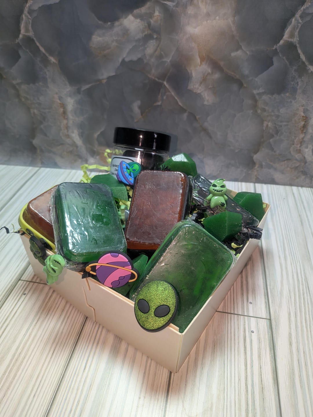 Alien Soap Gift Box – Handmade Sci-fi Bath Set - Etsy
