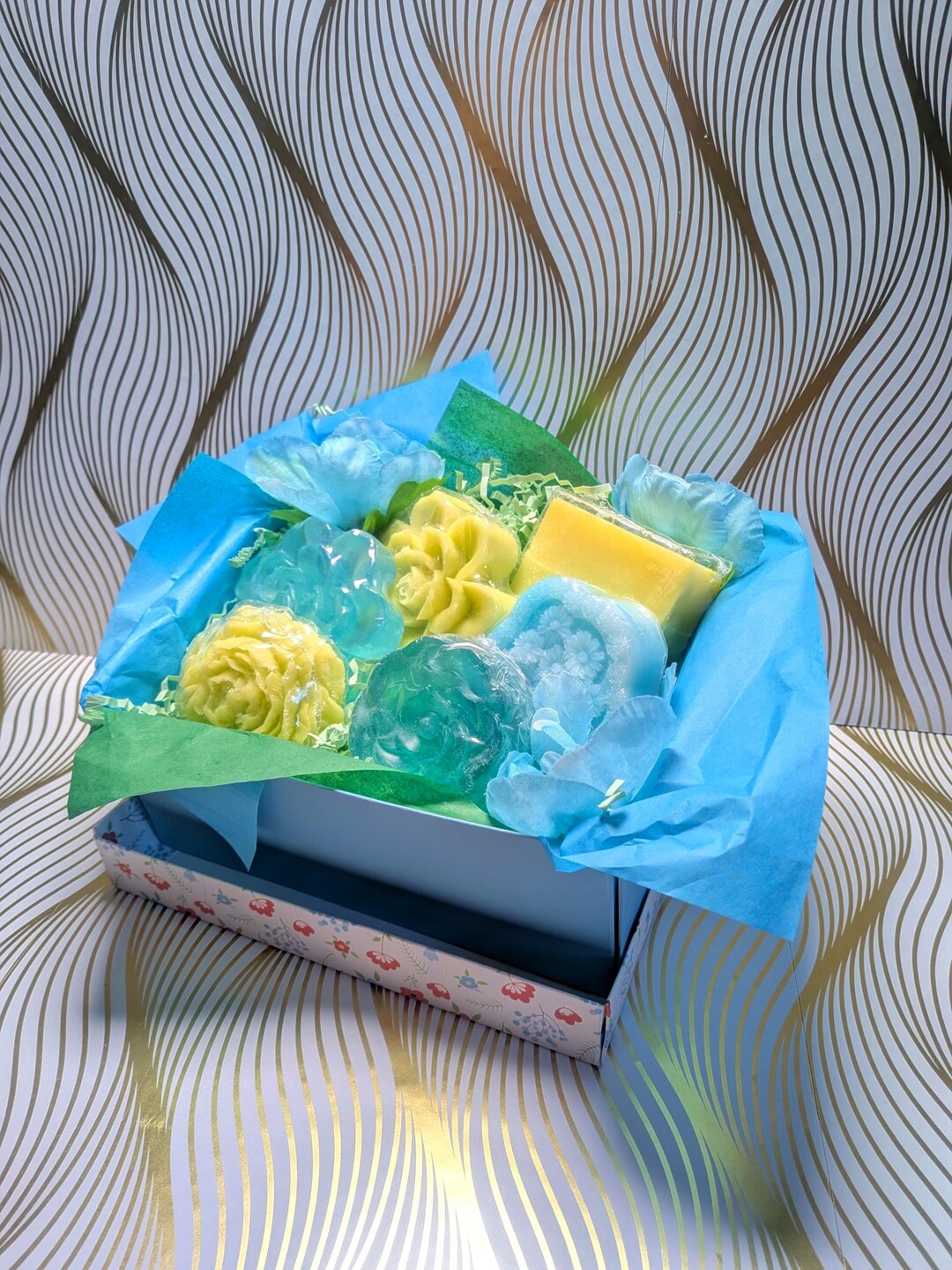 Ocean Breeze Soap Gift Box: Handmade Mermaid Spa Set - Etsy