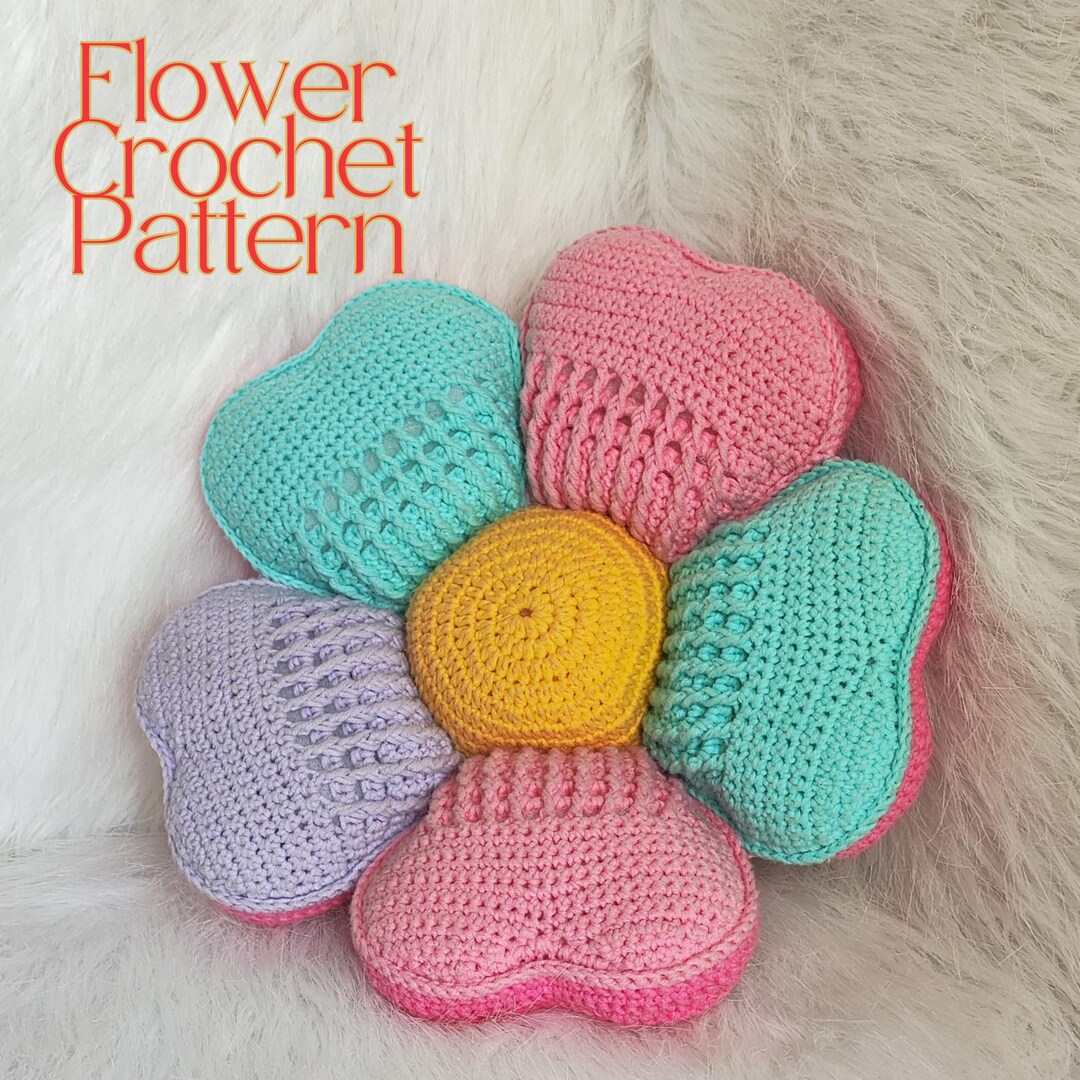 Heart Petal Flower Crochet Pattern: Daisy Pillow Tutorial (PDF Download ...