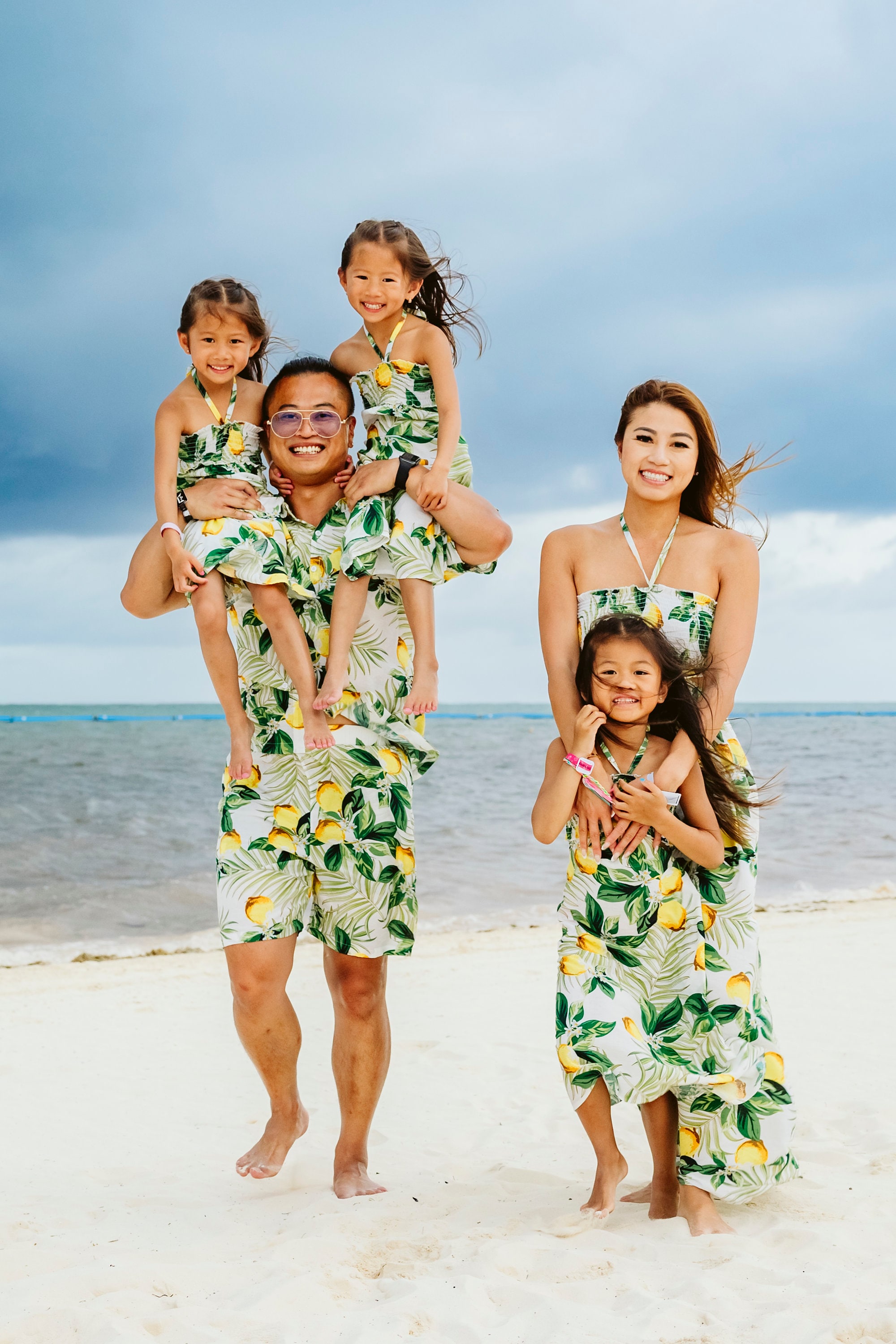 Family Matching Outfits , Hawaiian , Hand Made , Custom Design , Silky ...