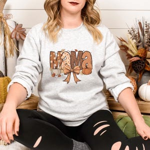 Fall Mama Sweatshirt, Mama Sweatshirt, Birthday Gift Mama Crewneck ...