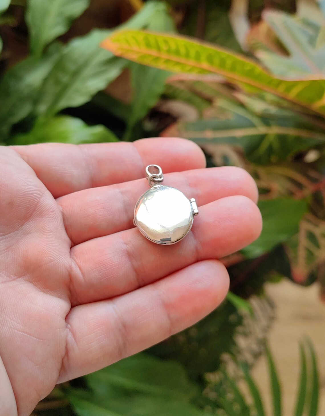 Virgin Mary Locket Necklace, Personalized Virgin Mary Photo Locket ...
