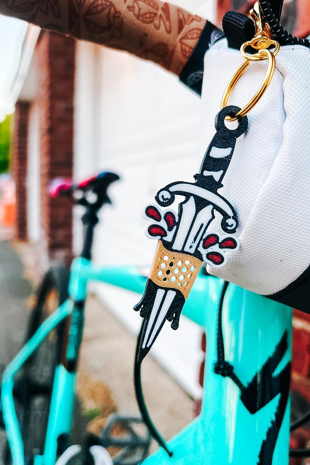 Traditional Dagger Tattoo 3D Printed Keychain - Etsy