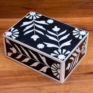 Handmade Floral Bone Inlay Jewelry Box Elegant Keepsake Box With Lid ...