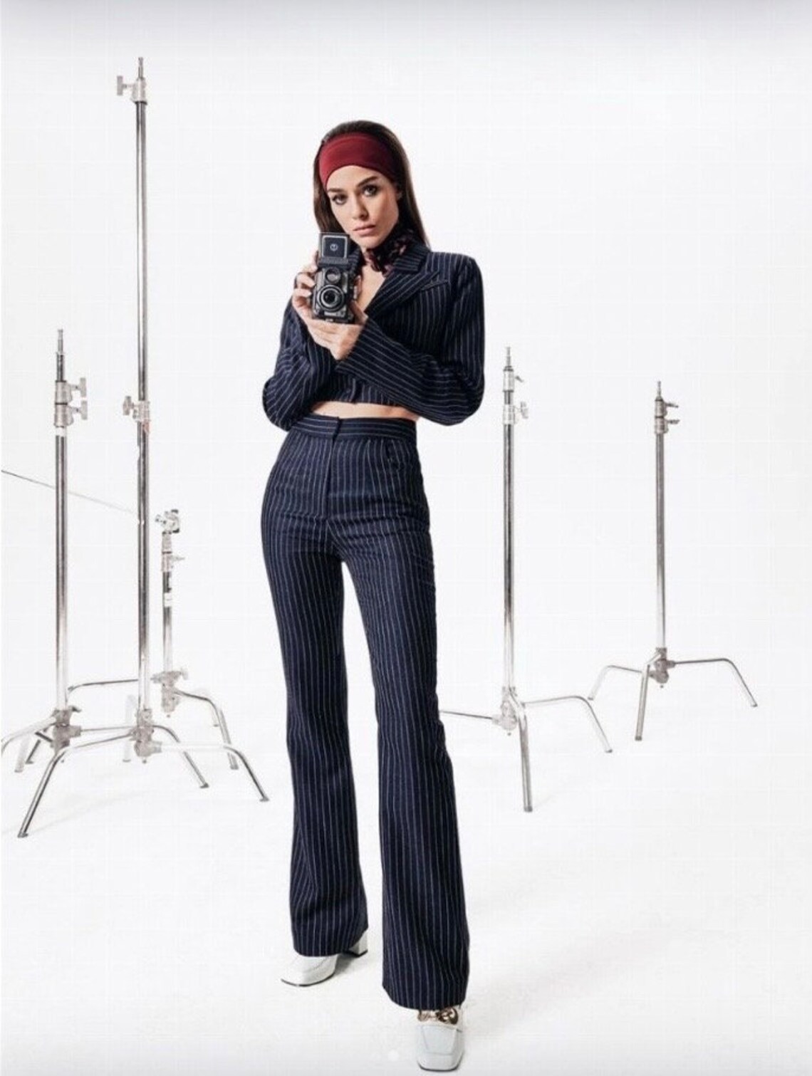 Hello Magazine Turkey January 2024 Bensu Soral / Worldwide Fast ...