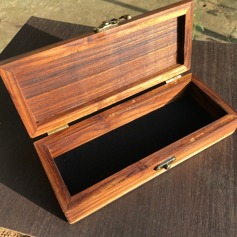 Small Wood Relic Box - Etsy