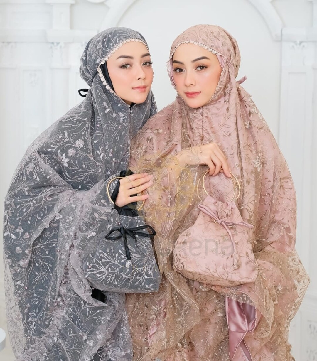 Timeless Comfort : Prayer Dress With Beautiful Laces Free Pouch seruni ...