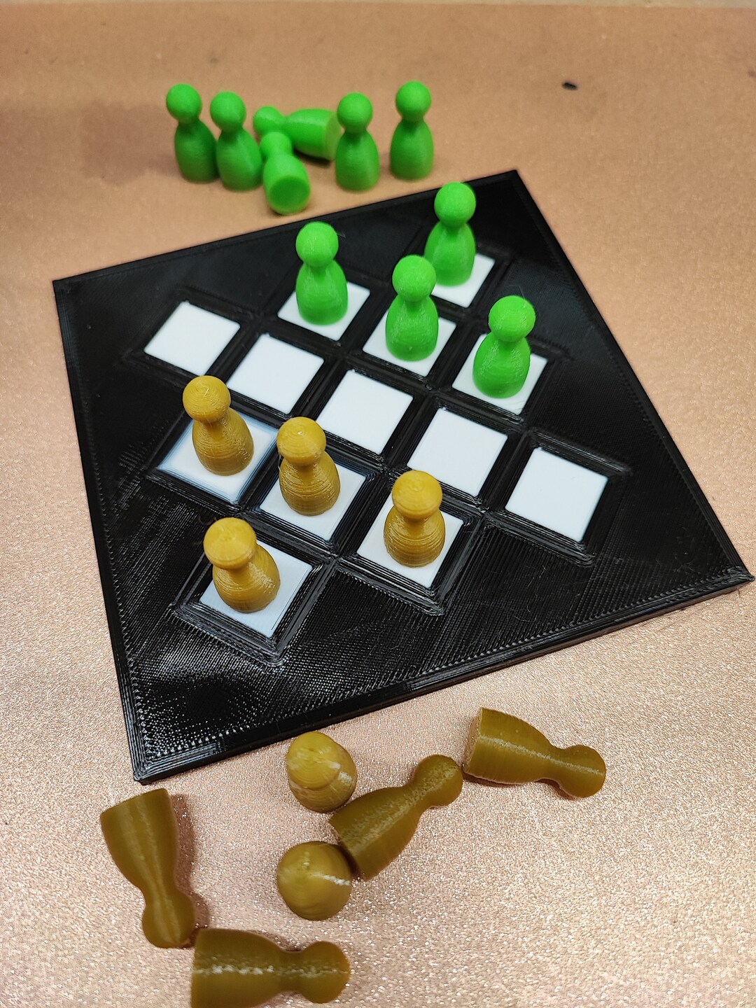 QUEAH Board Game - Etsy