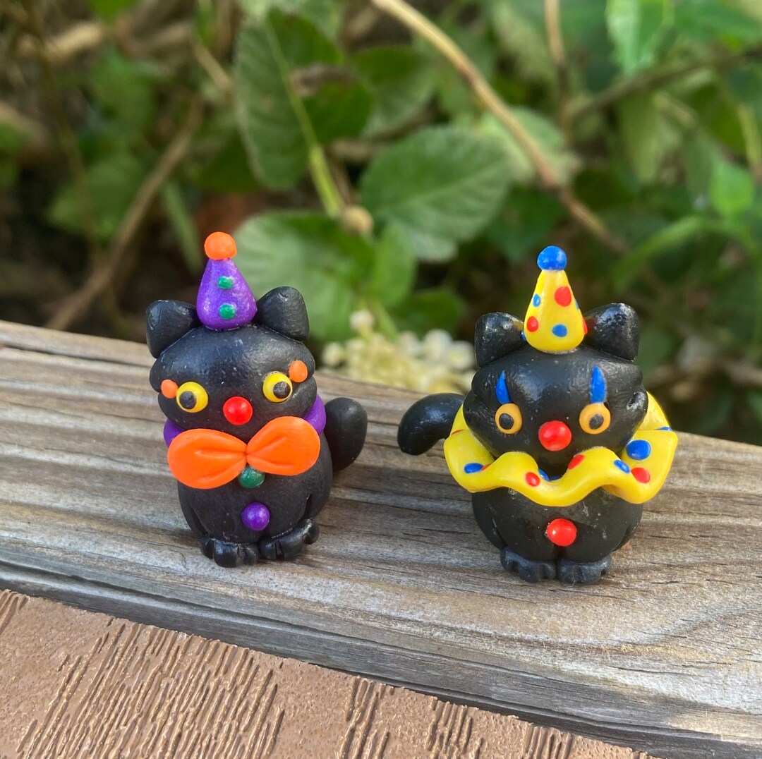 Clown Cat Handmade Figurine - Etsy