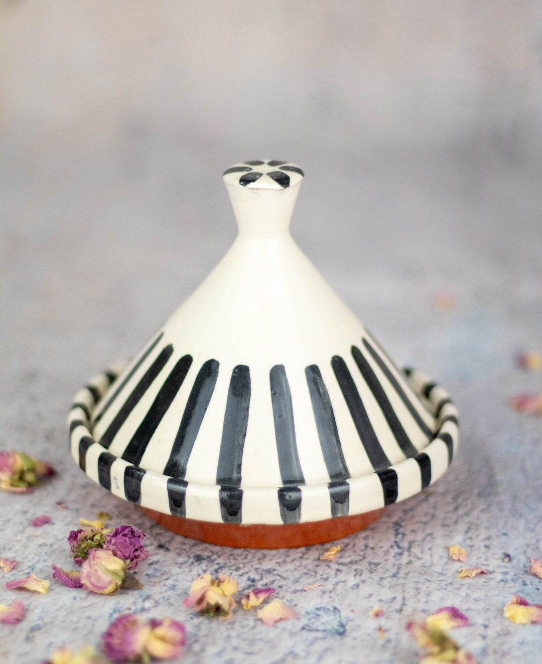 Moroccan Serving Tagine Plate and Lid, Handmade Pottery Tagines Pots ...