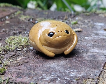 Handmade Frowning / Angry African Rain Frog Clay Collectable Figure ...