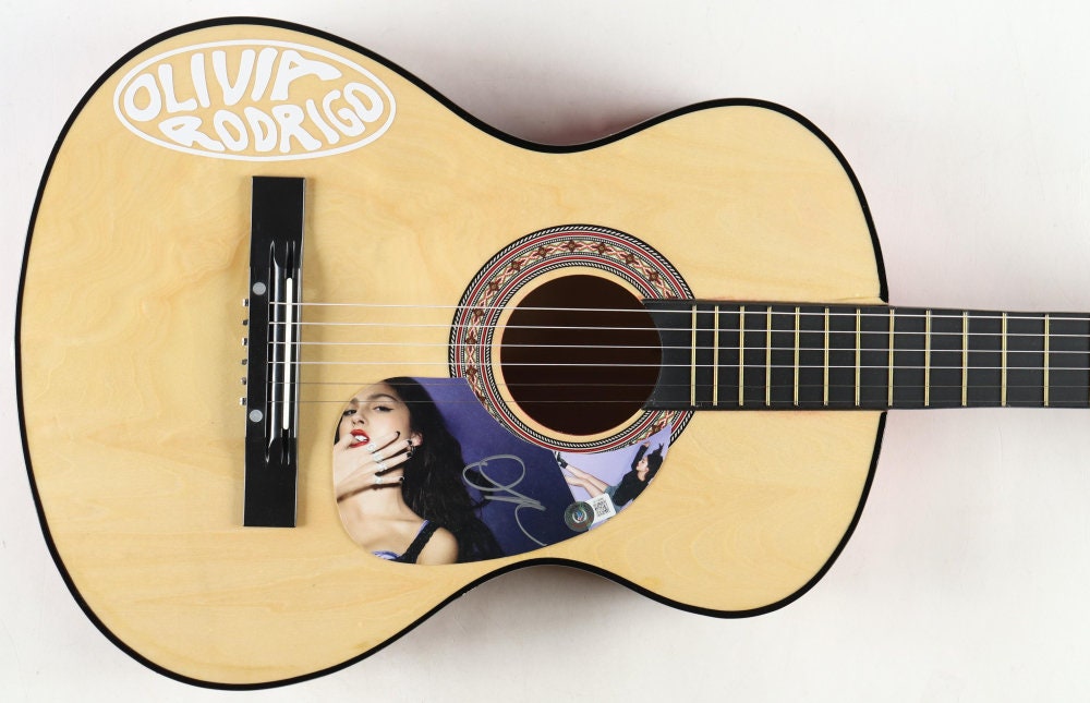 Olivia Rodrigo Signed 38" Acoustic Guitar (beckett) - Etsy