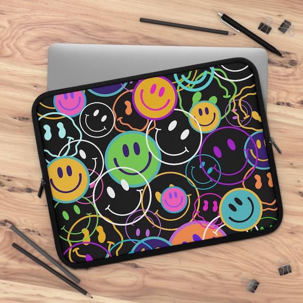 Smiley Face Laptop Case - Etsy