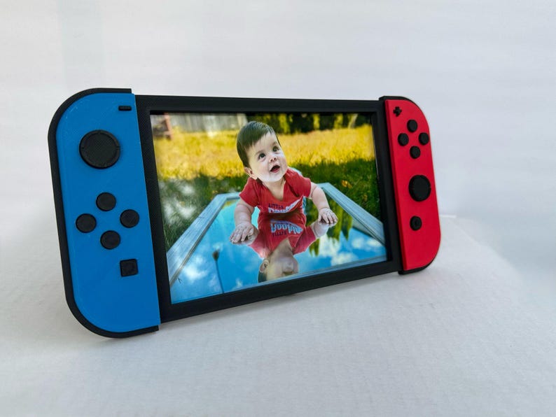 Nintendo Switch Photo Frame: Magnetic Joycons, Gaming Desk Decor - Etsy
