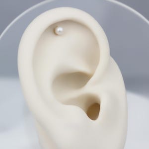 14K Solid Gold Pearl Helix Piercing: Elegant 18G Earring - Etsy