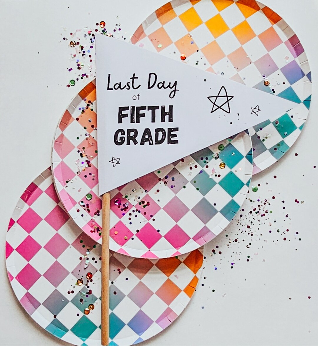 Last Day of 5th Grade Pennant Flag DOWNLOAD, 5th Grade Last Day Photo ...