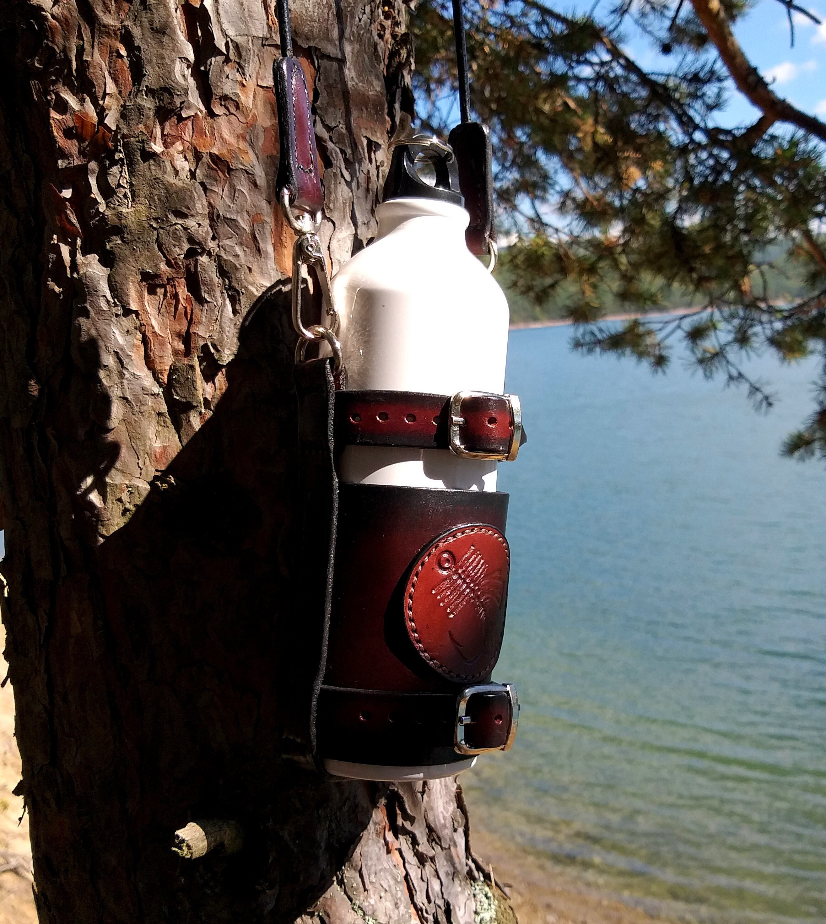 Leather Bottle Holder With Crossbody Strap, Harness Leather Bottle ...