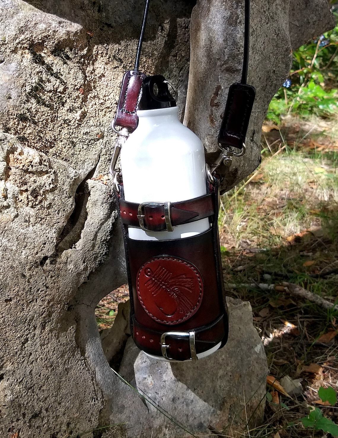Leather Bottle Holder With Crossbody Strap, Harness Leather Bottle ...