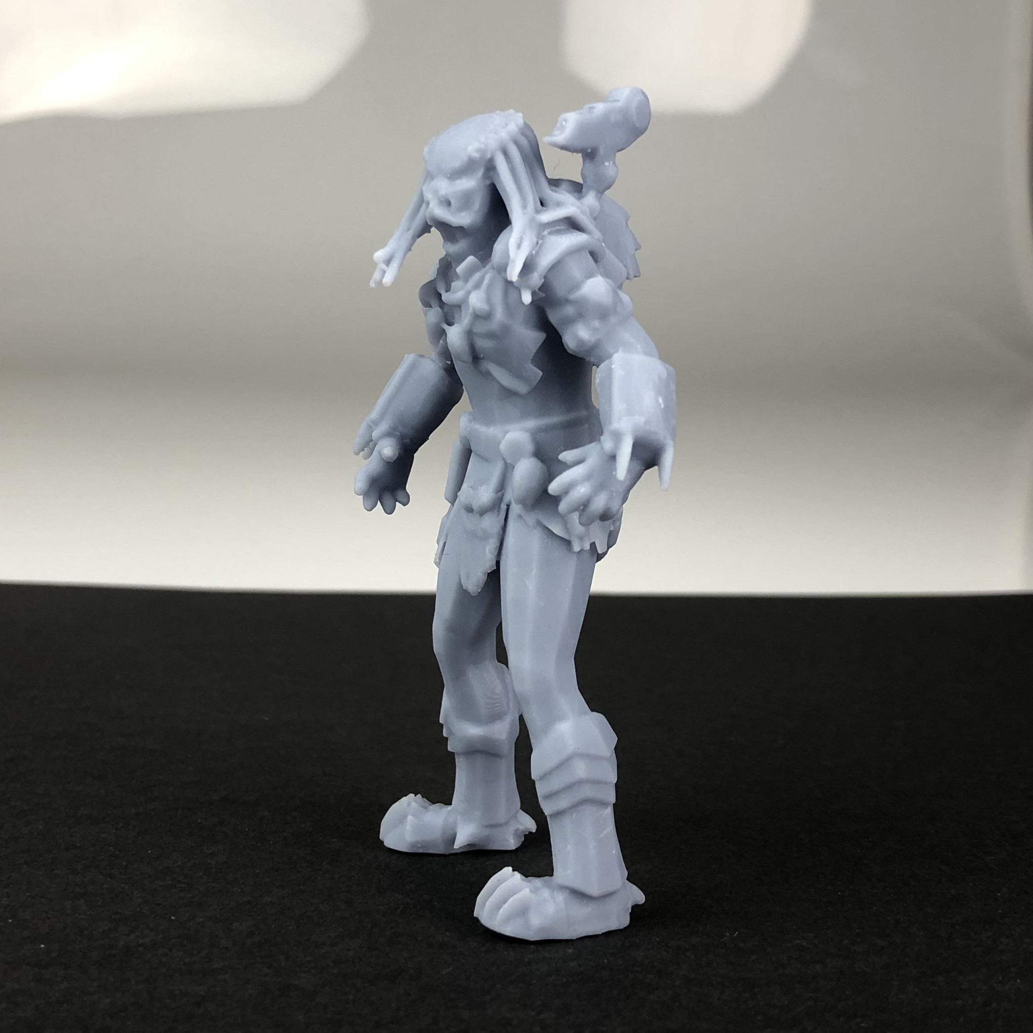 PREDATOR - Resin 3D Printed Miniature Figurine All Scales 1/87 1/64 1/ ...