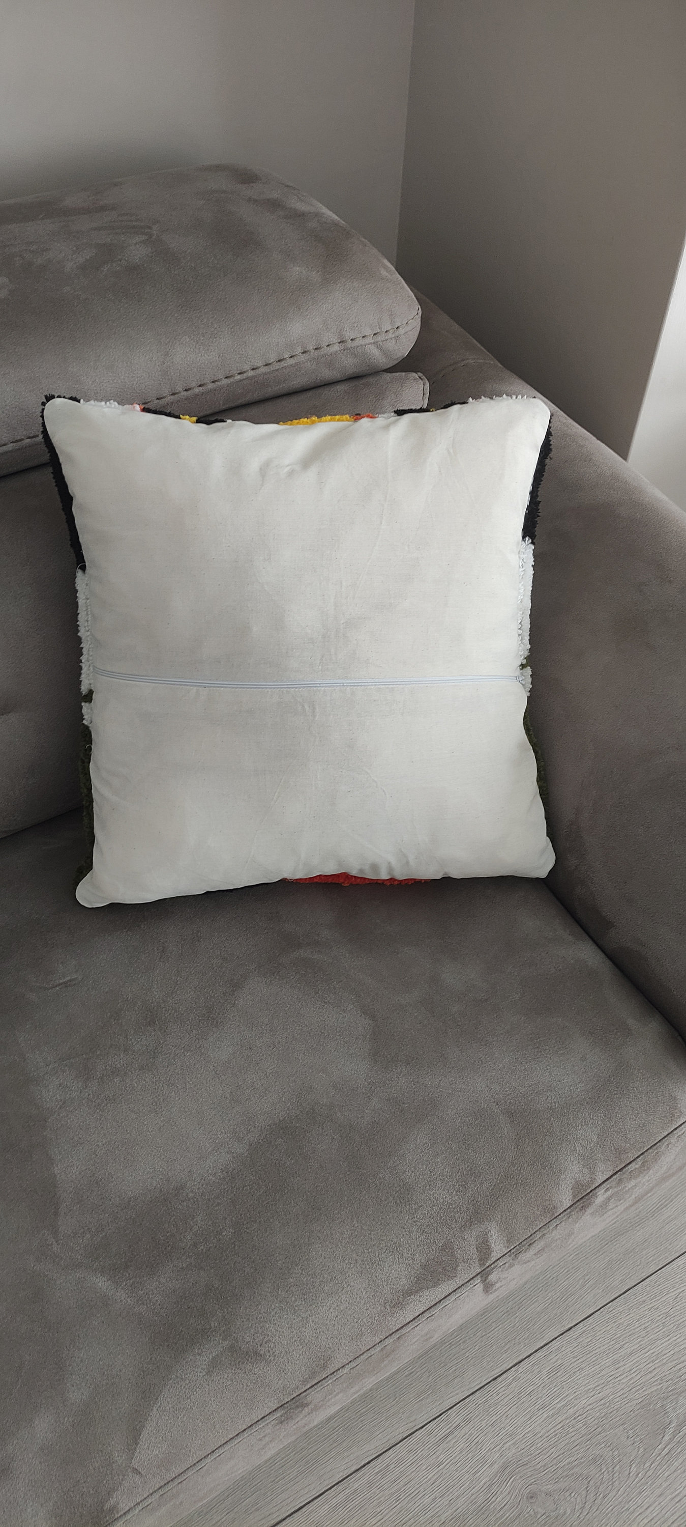 Custom Tuft Rug Design special Design Shape Characters Throw Pillow ...