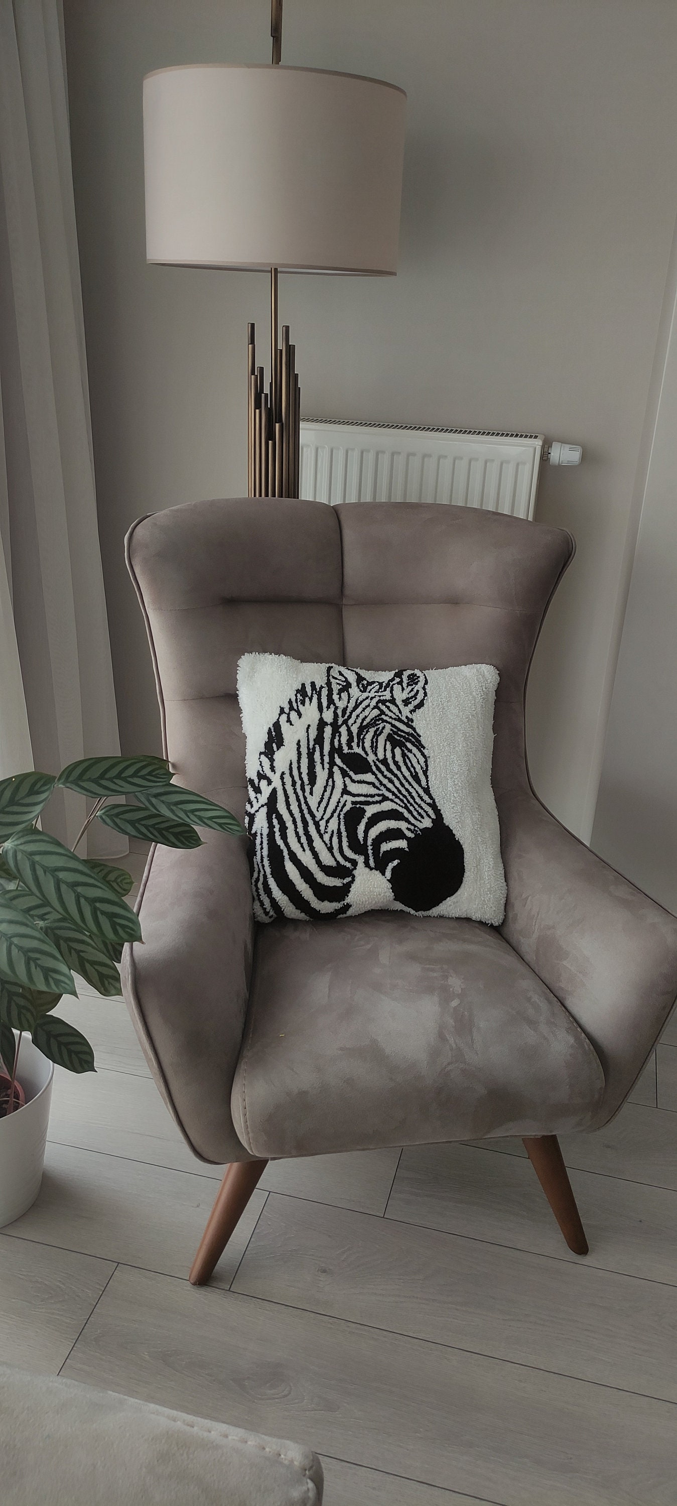 Custom Tuft Rug Design special Design Shape Characters Throw Pillow ...