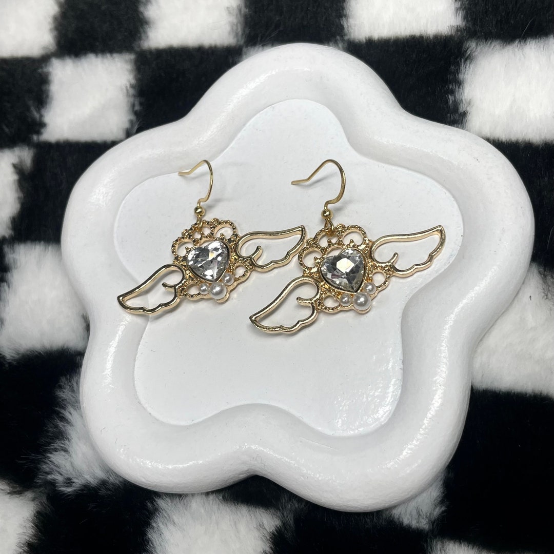 Ethereal Gold Winged Magical Girl Earrings, Gorgeous Angelic Design ...