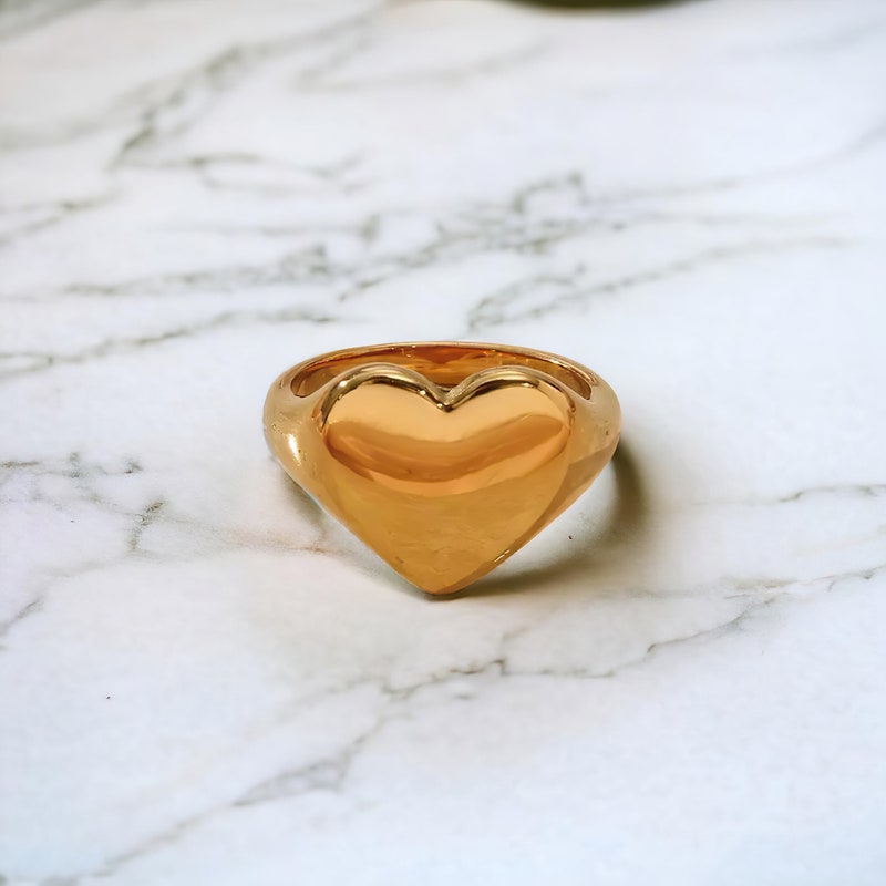 Gold Heart Ring - Etsy