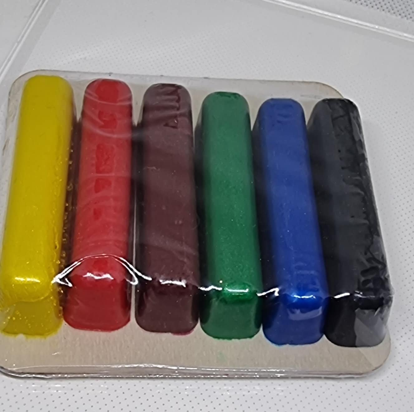 Soap Crayons: 6 Vibrant Colors, Bath Tub Art for Kids. Easy to Clean ...