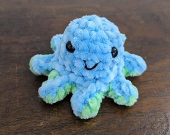 Crochet Reversible Octopus Pattern, Kawaii Flip Octopus Plush Pattern ...