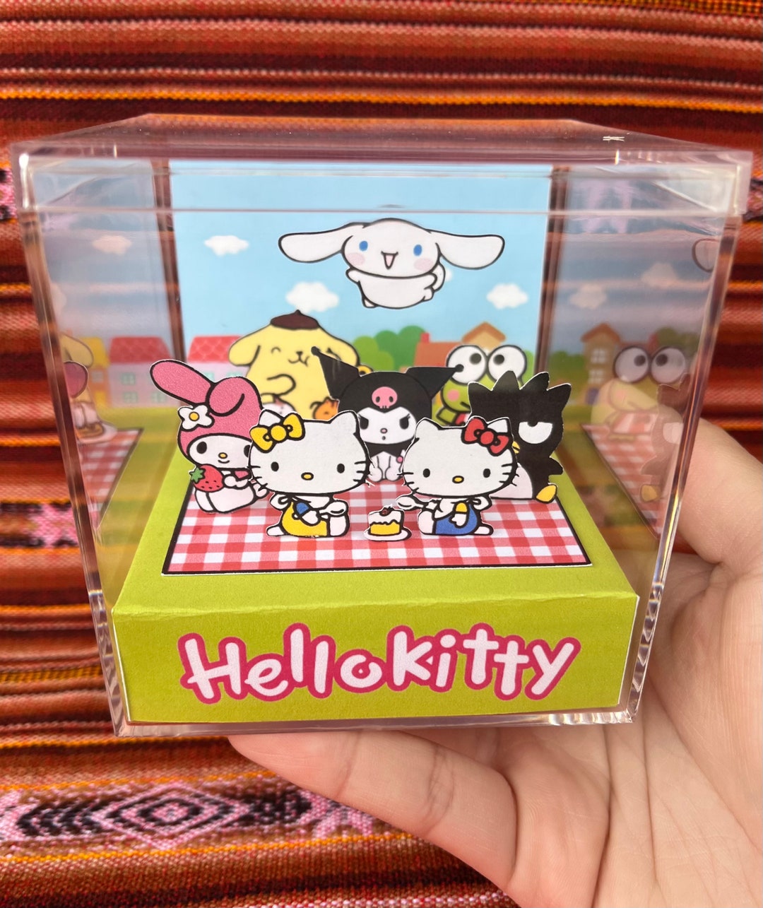 Hello Kitty Cube Diorama - Etsy