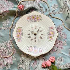 Beautiful Vintage Royal Tara Plate Wall Clock, Ireland, Flowers - Etsy