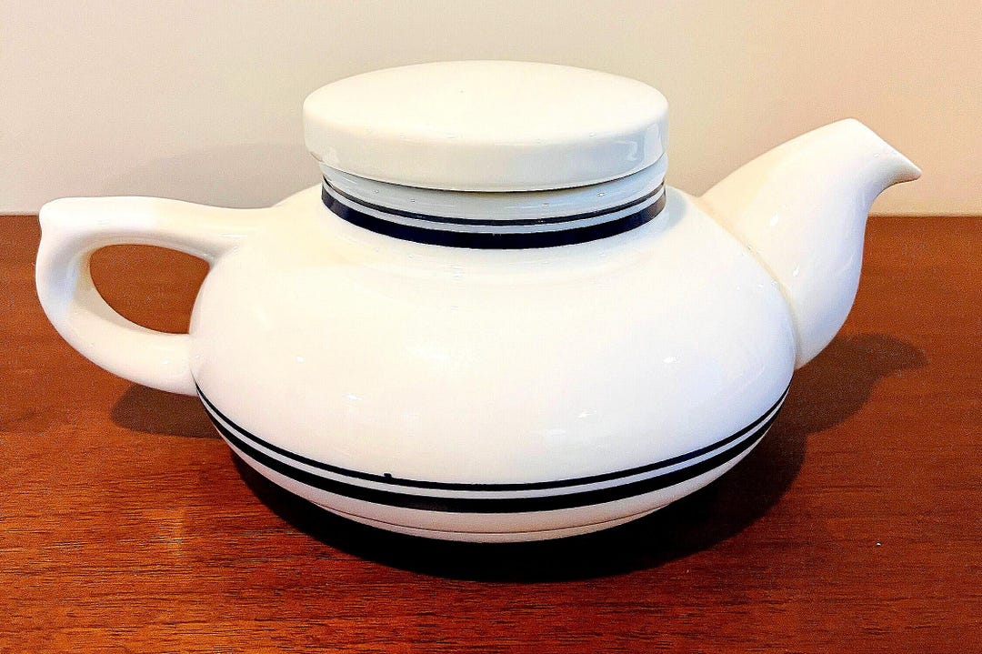 Vintage Essentials Teapot Made in Japan Imported by Abbott. Collectable ...