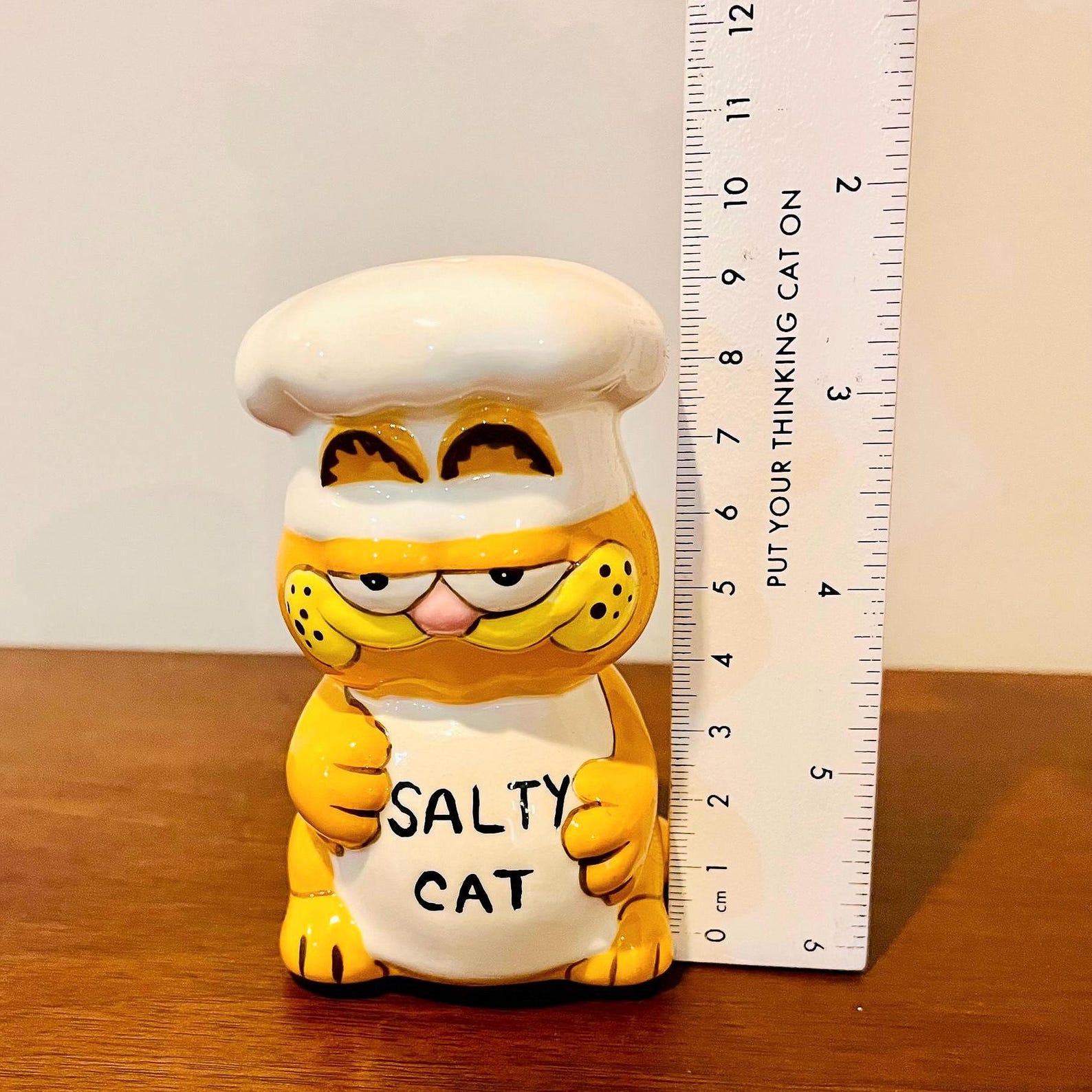 Vintage Garfield Salt and Pepper Shakers. Jim Davis Garfield ...