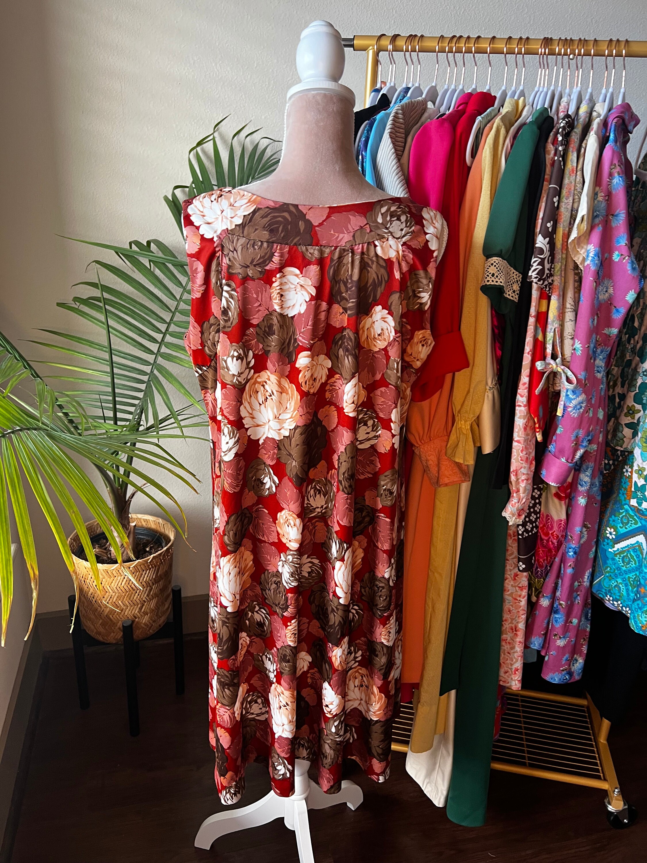 Vintage 70's 1970's Home Sewn Rose Floral Print Mumu Dress - Etsy