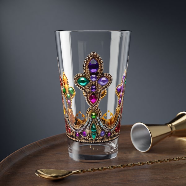 Crown Pint Glass - Etsy