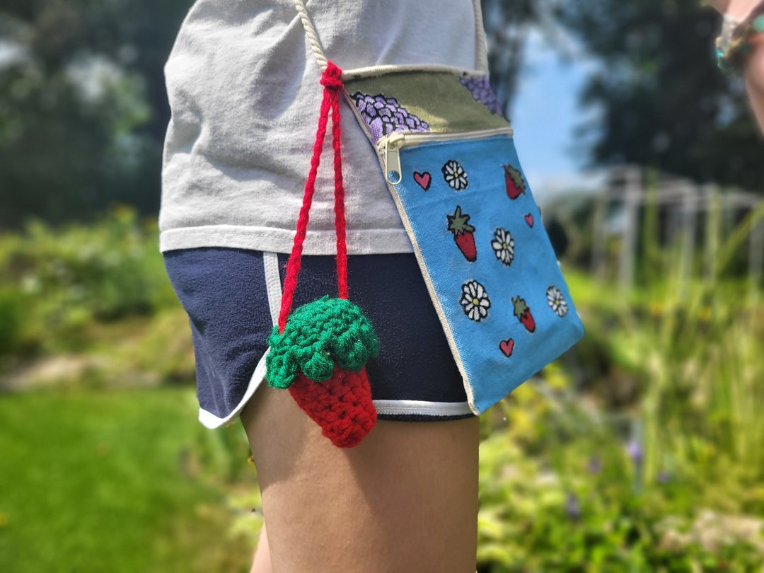 Strawberry Change Purse - Etsy