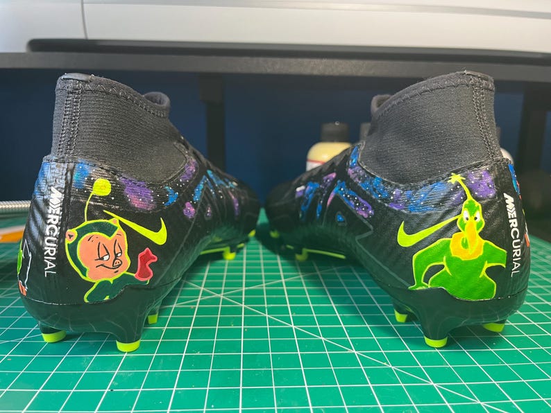 Nike Zoom Mercurial Superfly 9 Academy Custom Looney Tunes FG Soccer ...