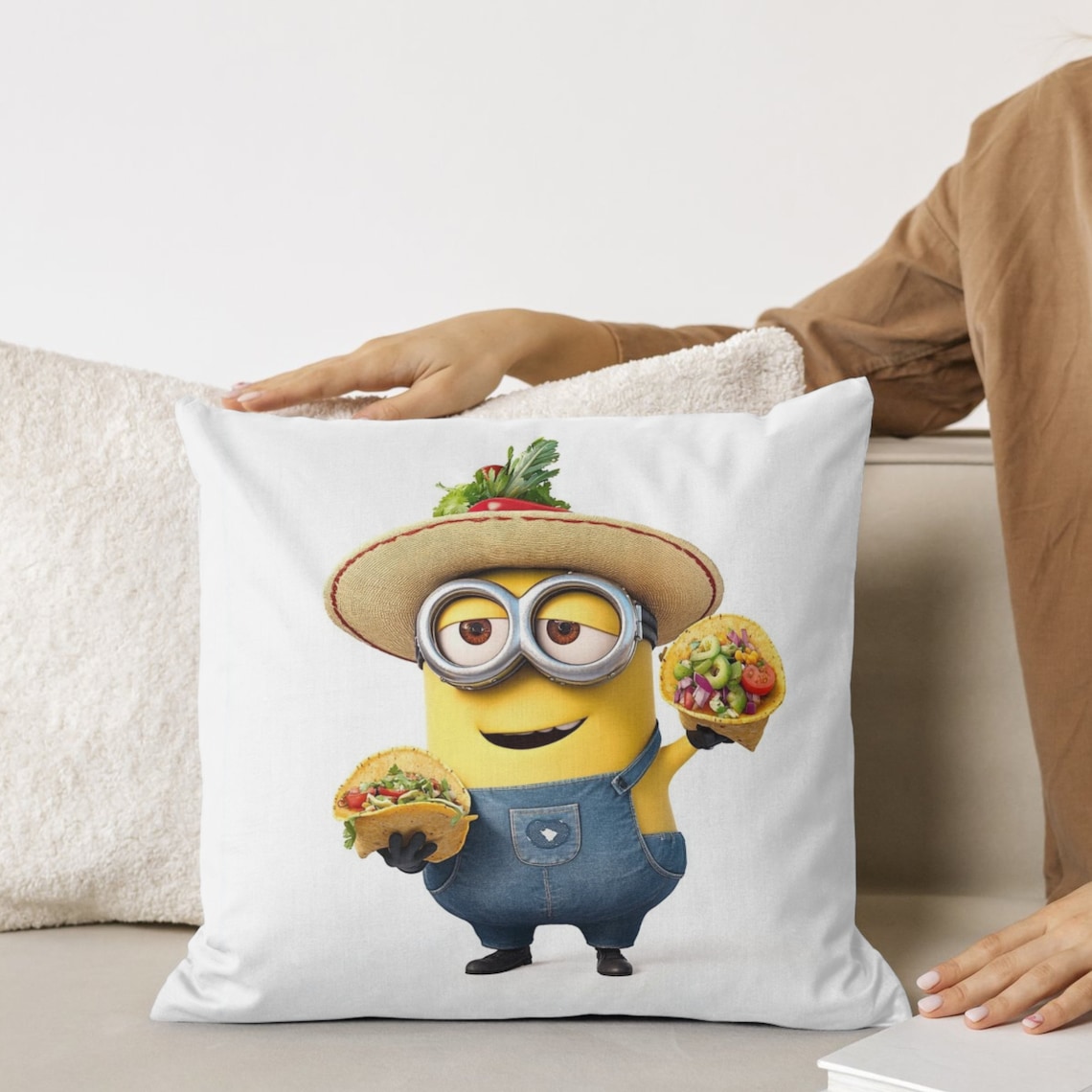 MINIONS Foodie Clipart Cute Minion Eating Images Transparent Background ...