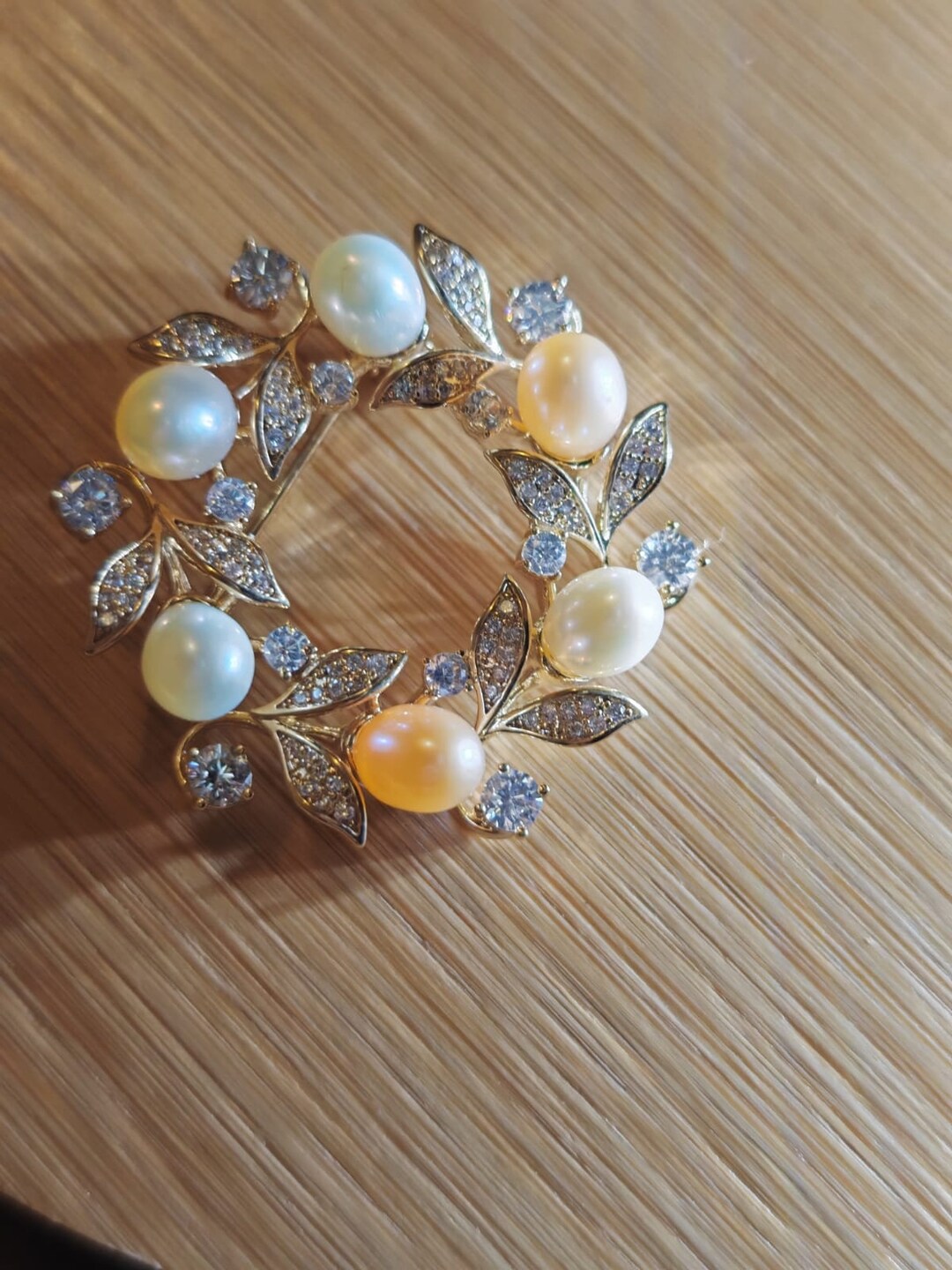 Freshwater Pearl Brooches Made From 18k Gold Plated Copper - Etsy