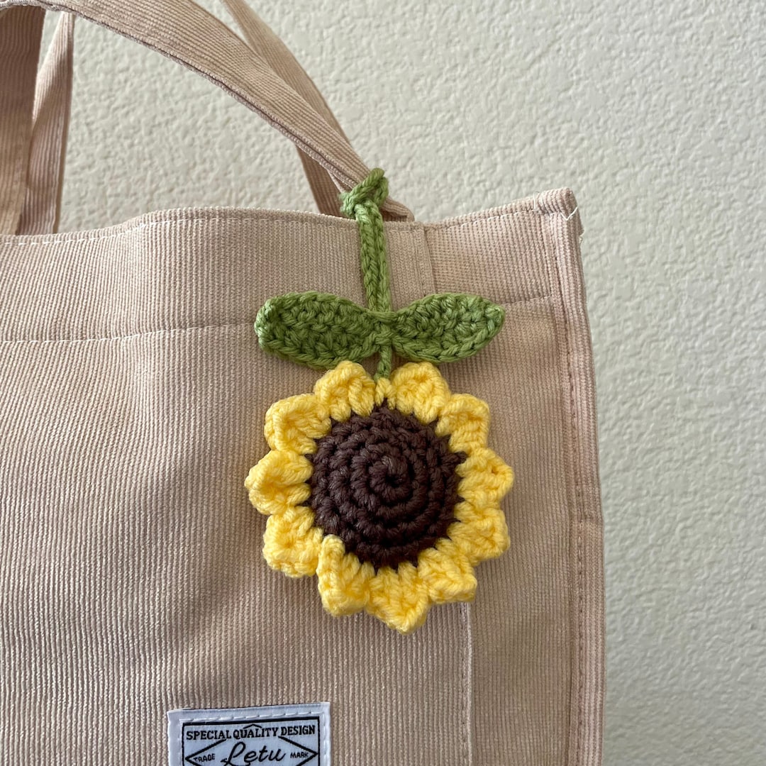 Crochet Sunflower Keychain/bag Charm - Etsy