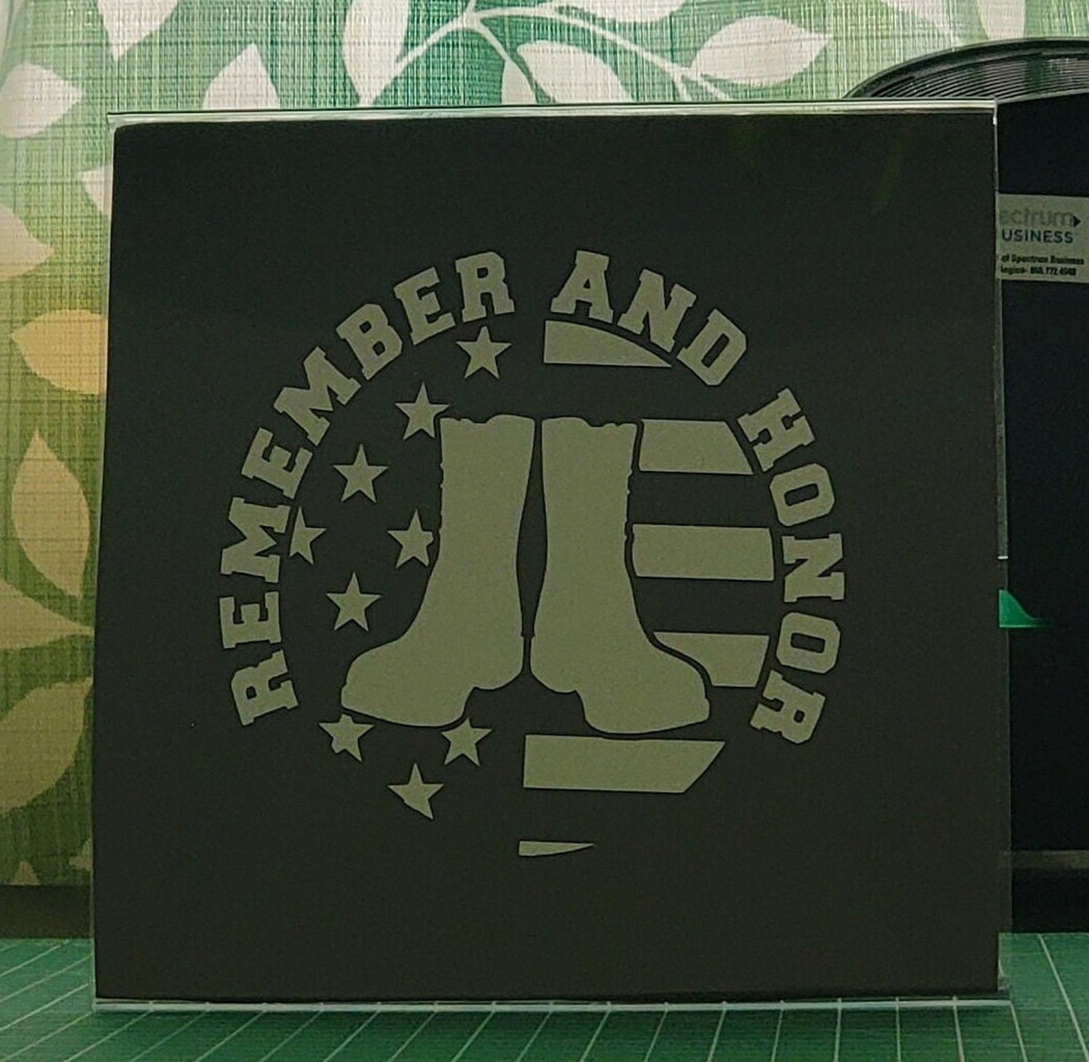 Remember and Honor Veteran Decal: Military Car Window Decal (5.5x5.5 ...