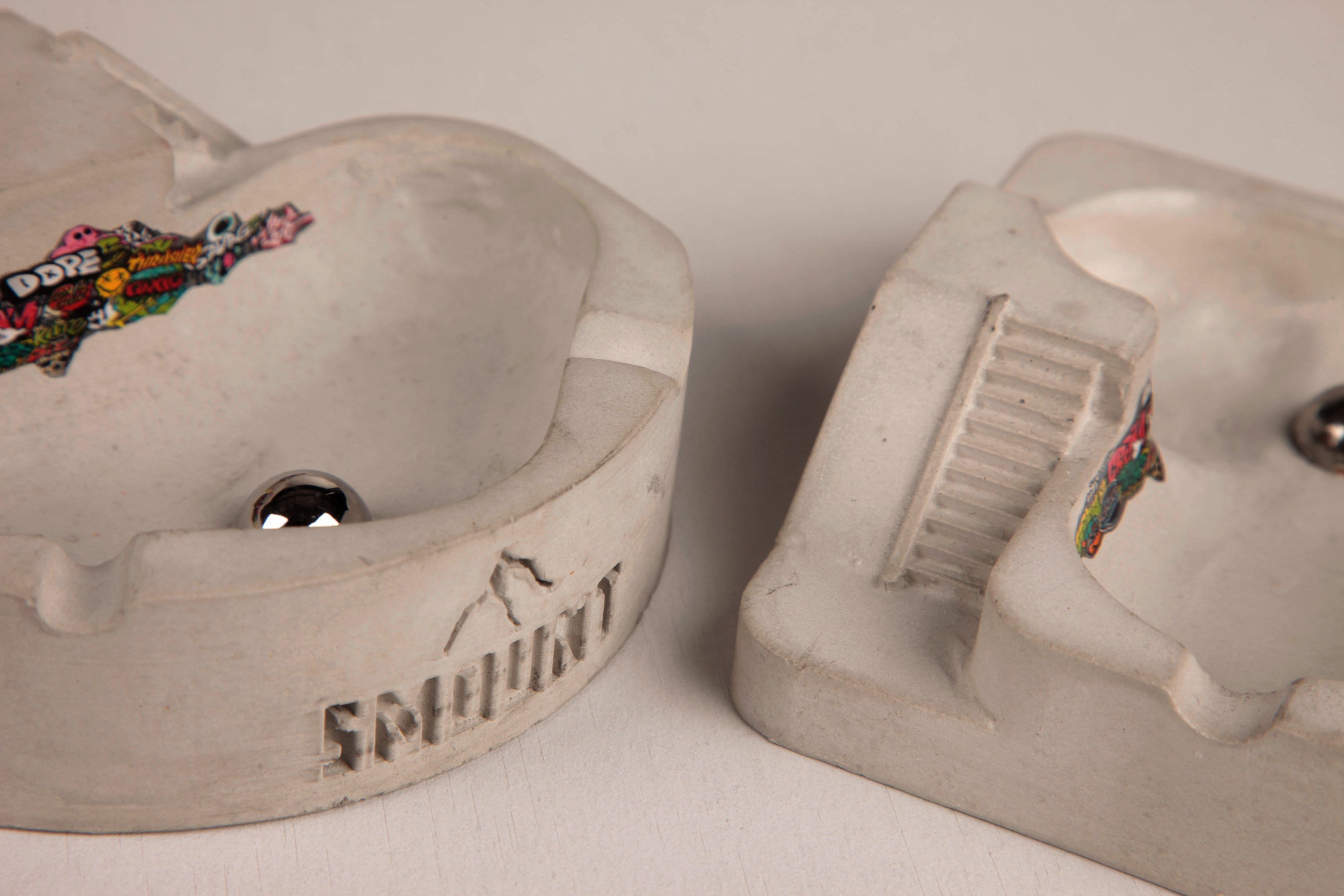 Round and Square Skatepark Ashtray Set - Etsy